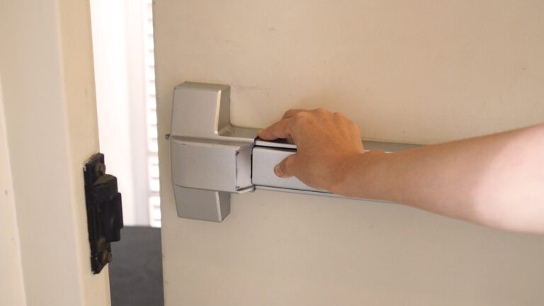 The Benefits of Panic Bars and Emergency Exit Devices